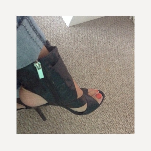 Anne Michelle | Shoes | Anne Michelle Black Sexy Heels 6 2 | Poshmark